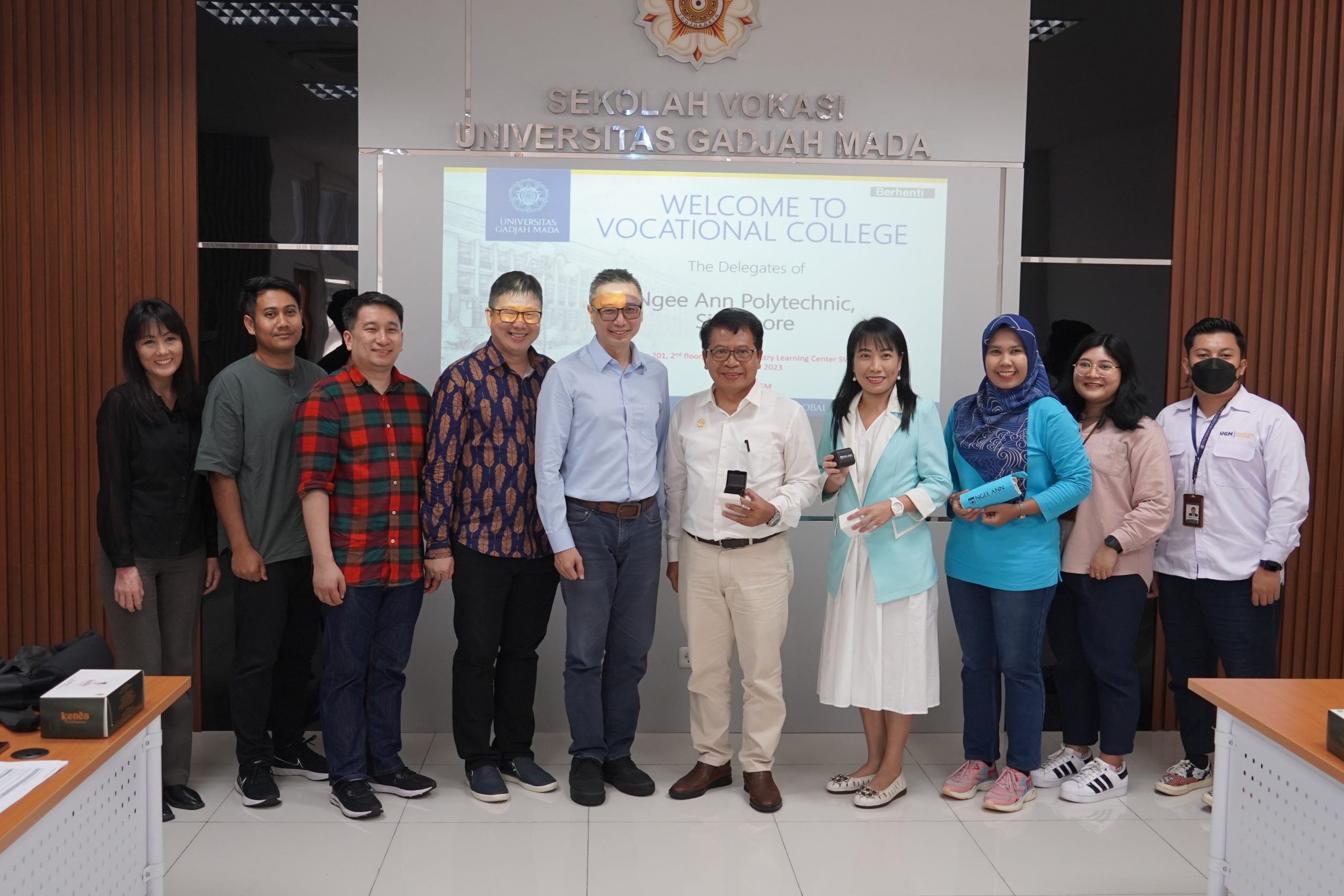 Kunjungan dan Diskusi Overseas Immersion Programme dengan Ngee Ann Polytechnic Singapura ...