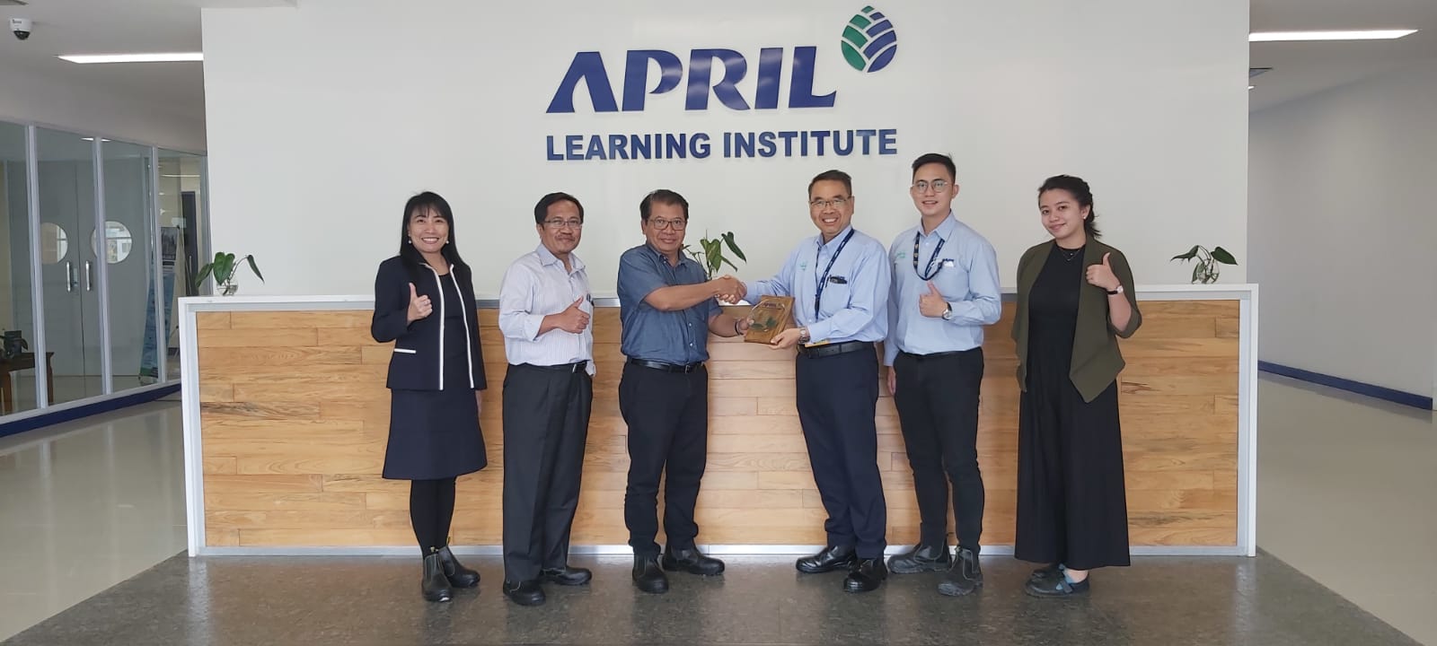 Penjajakan Kerjasama SV UGM dengan PT. Riau Andalan Pulp and Paper ...