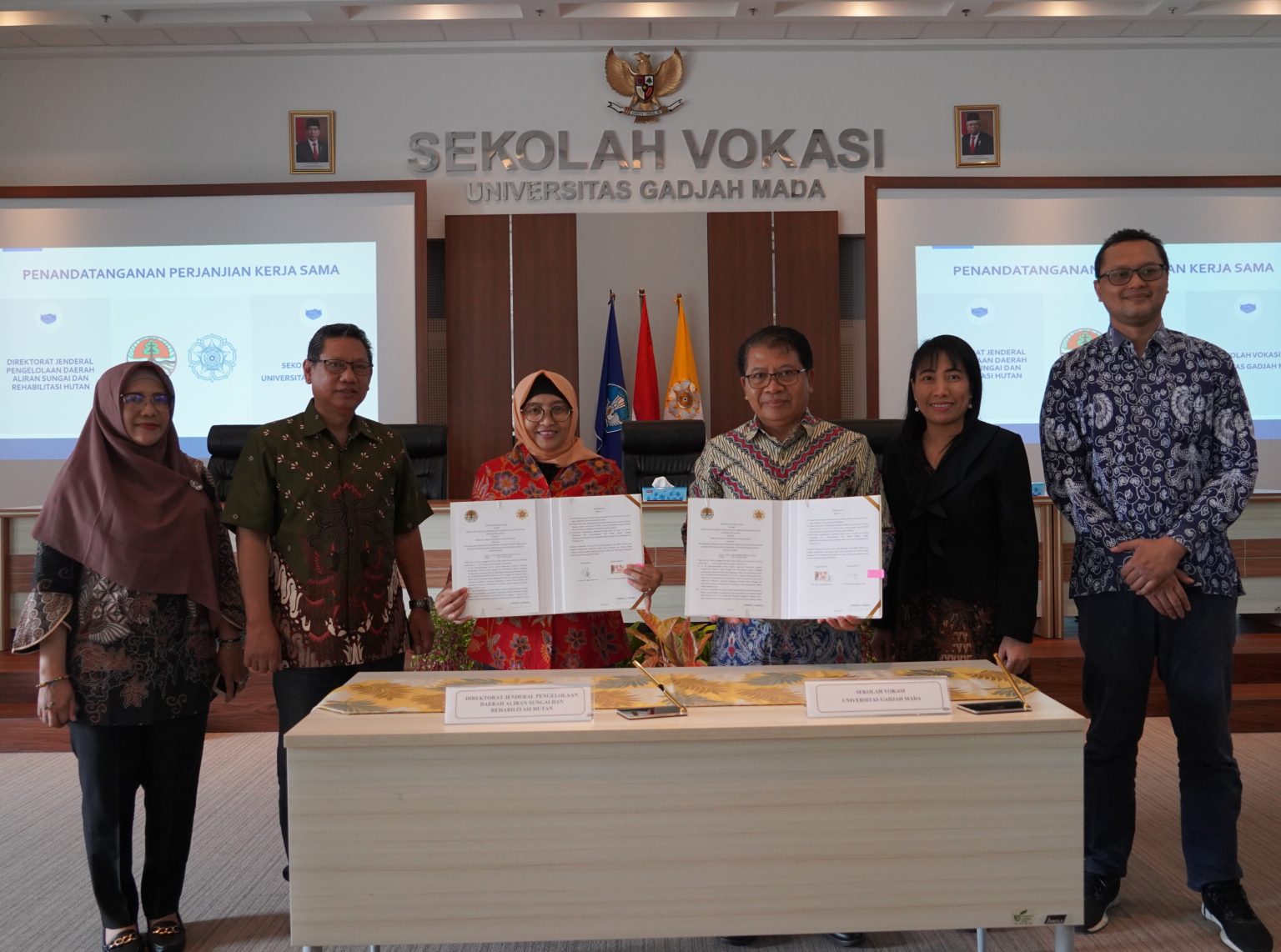 Penandatanganan Perjanjian Kerja Sama dengan DitJen Pengelolaan Daerah Aliran Sungai dan ...